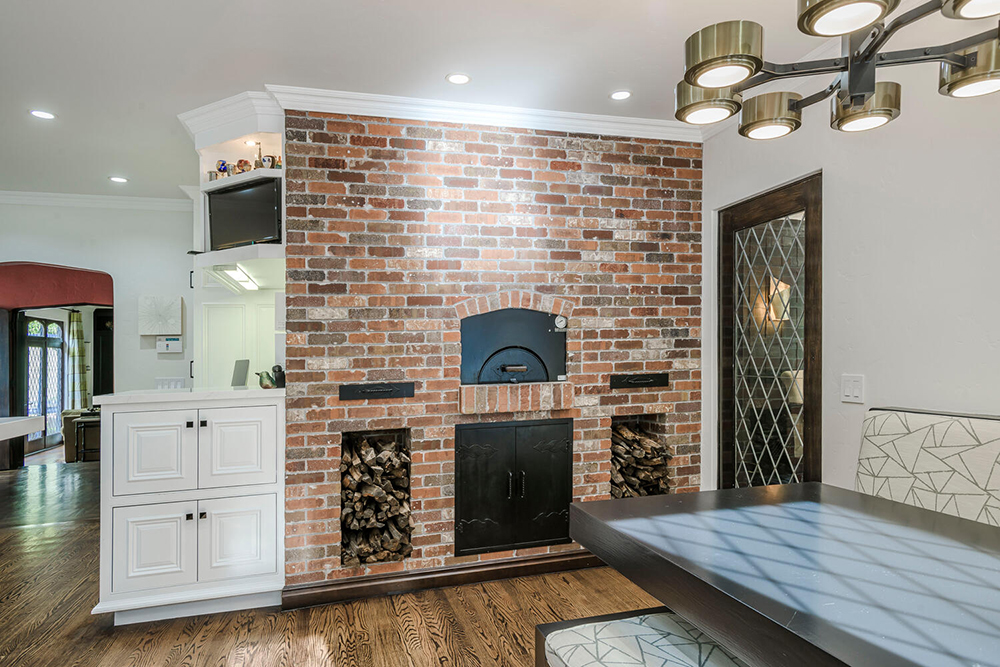 Transitional Tudor - Davina Murphy Interiors